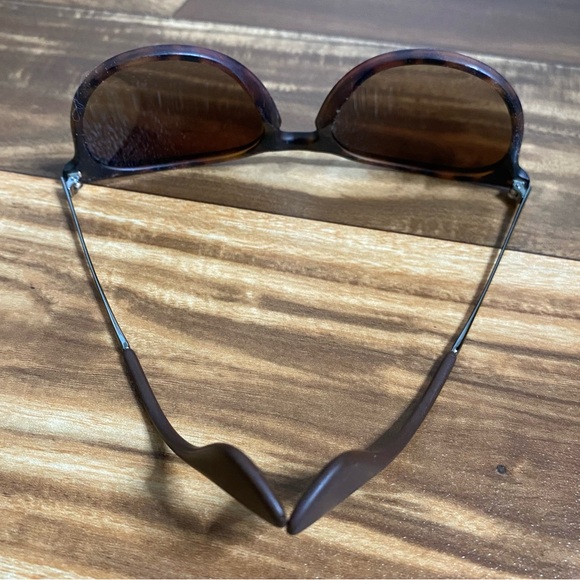 Ray-Ban | Accessories | Rayban Erika Sunglasses W Signature Case Italy ...